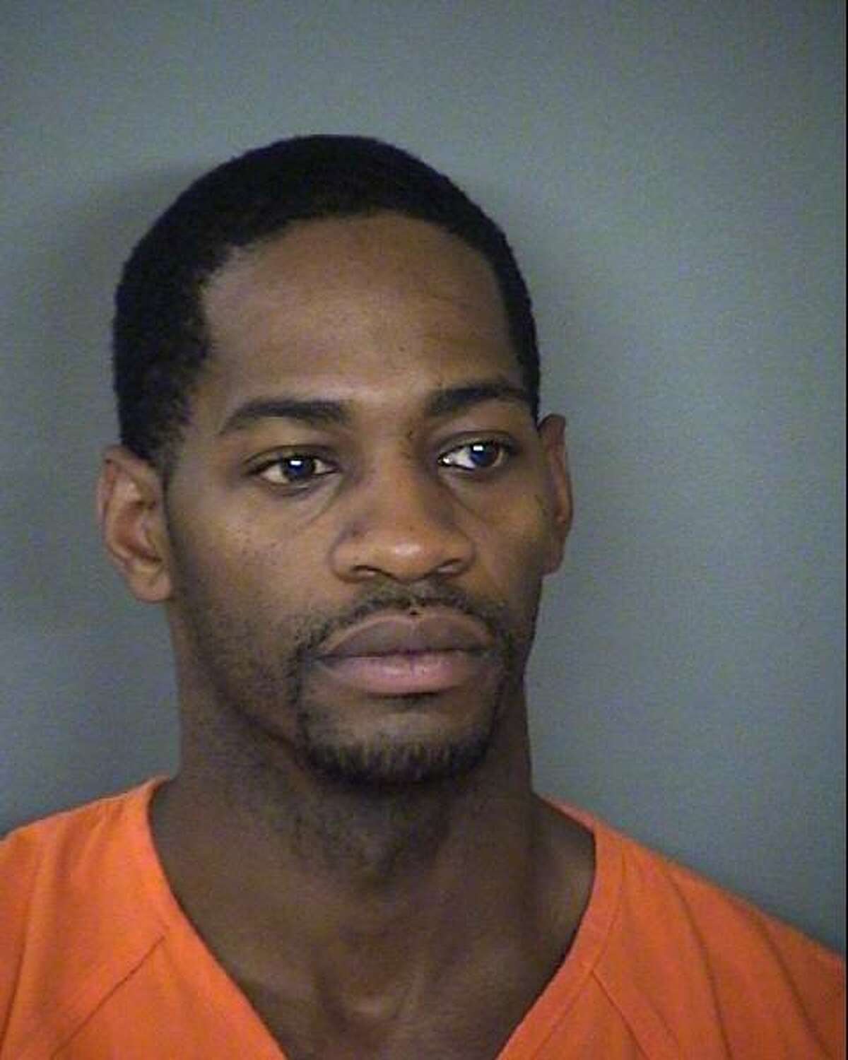 SAPD accuse man of robbing elderly women