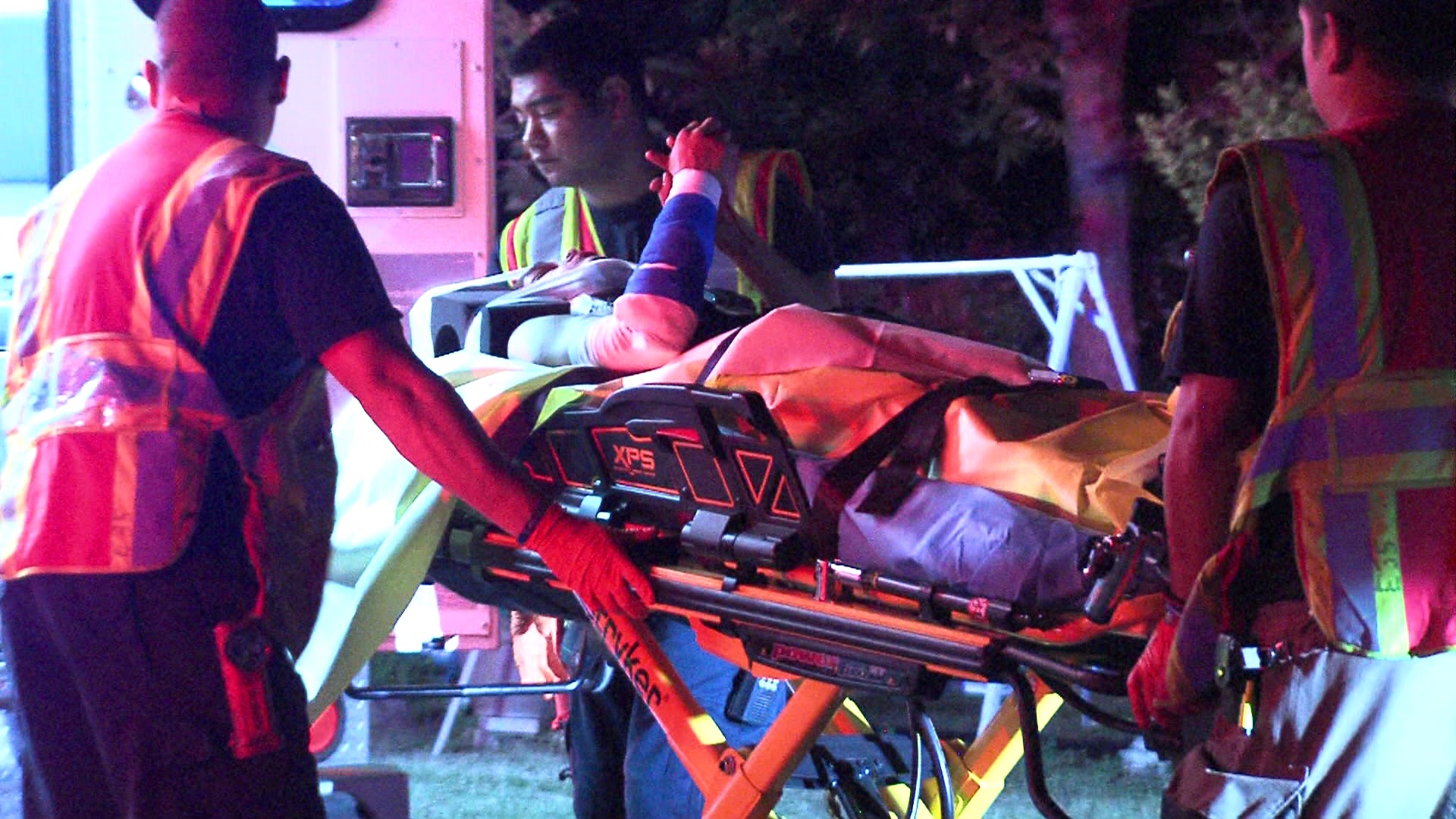 Skateboarder, 20, hospitalized after hit and run on West Side