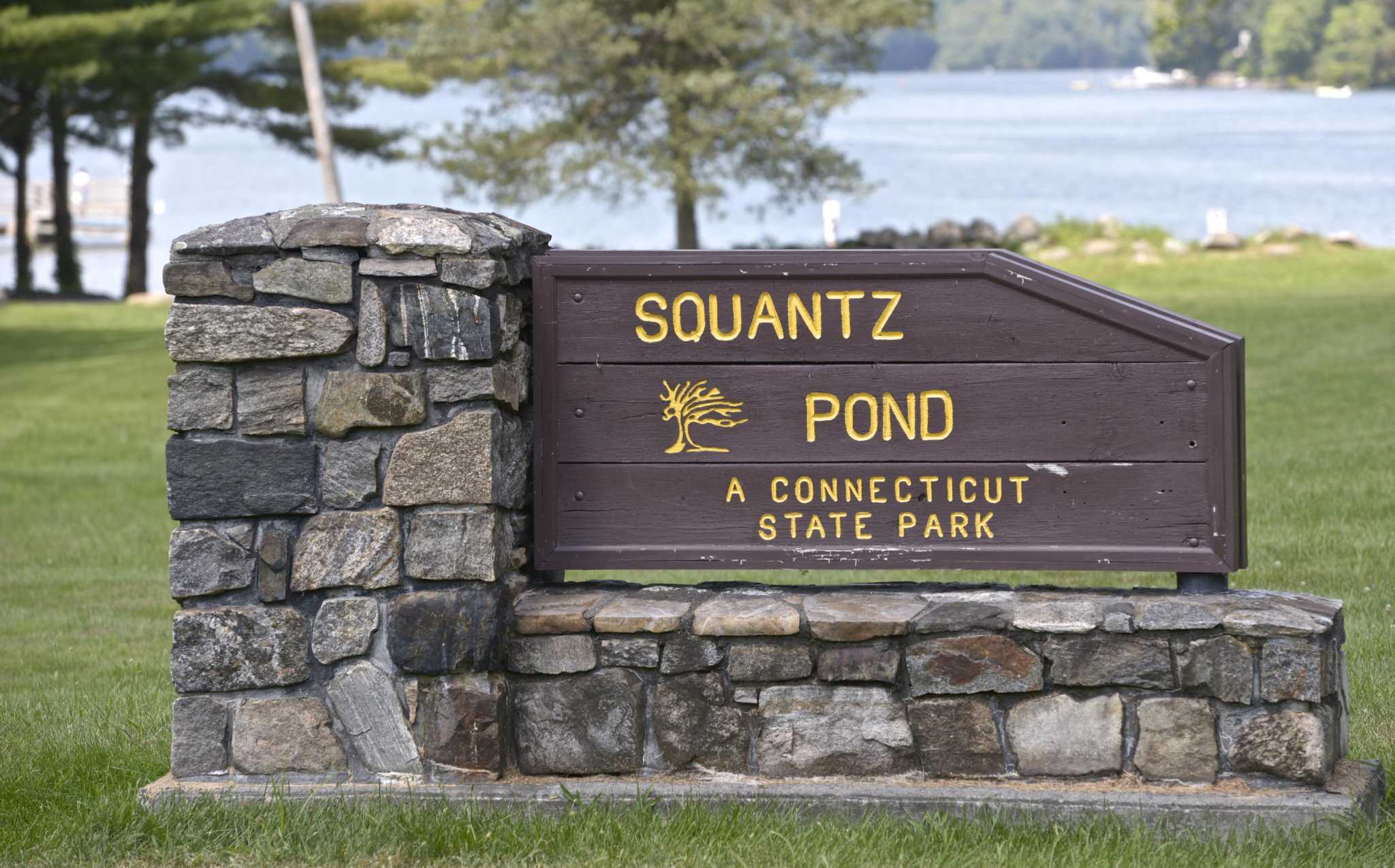 Squantz Pond closed to swimmers for a week