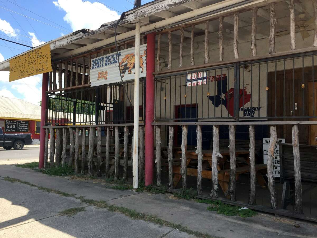 Review: Rusty Bucket BBQ has new owners, new items, new polish