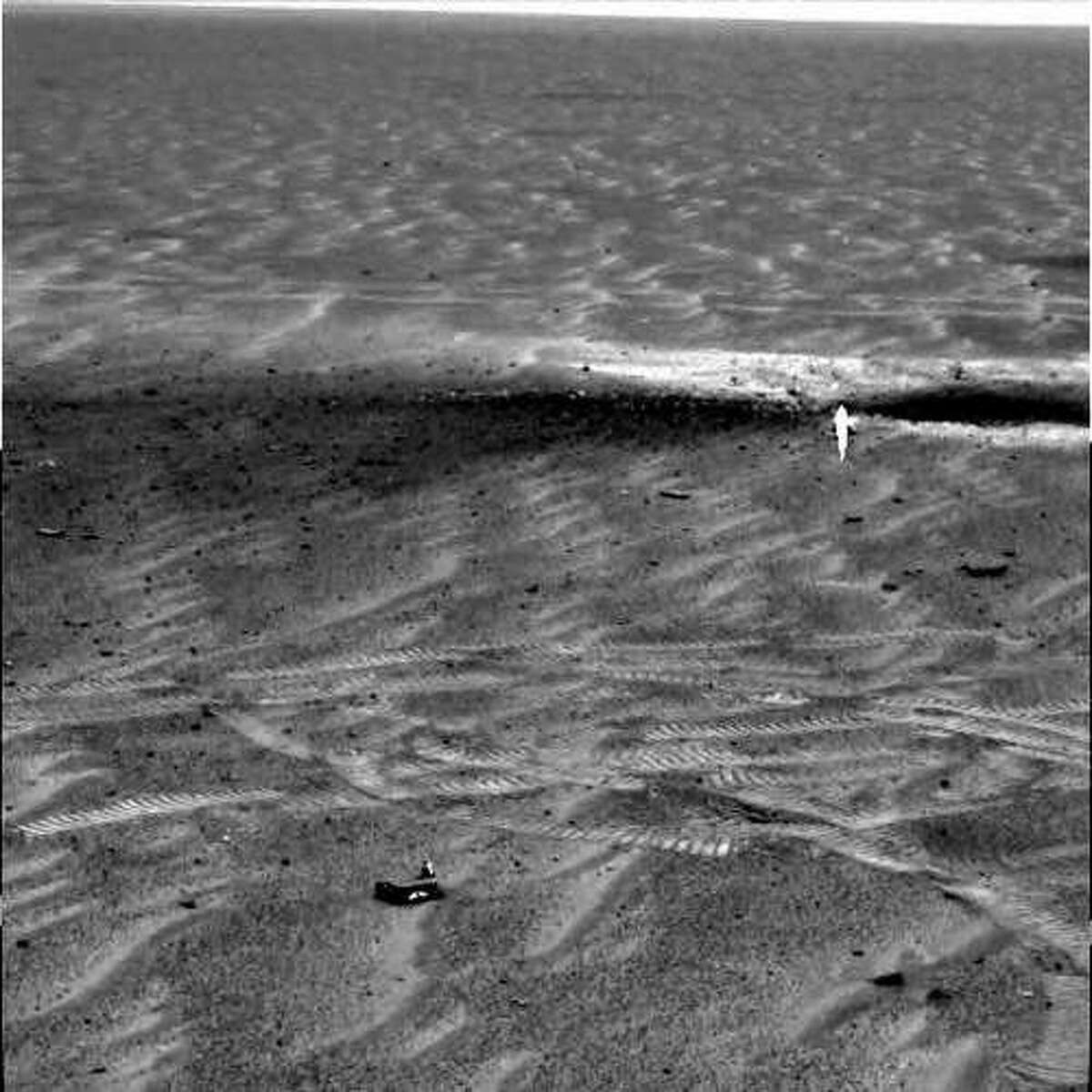 Finally, an alien spacecraft seen on Mars, but ...