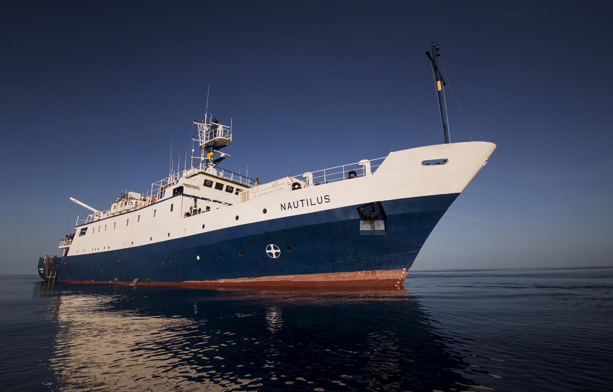 Exploring the oceans ‘live’ on board the E/V Nautilus
