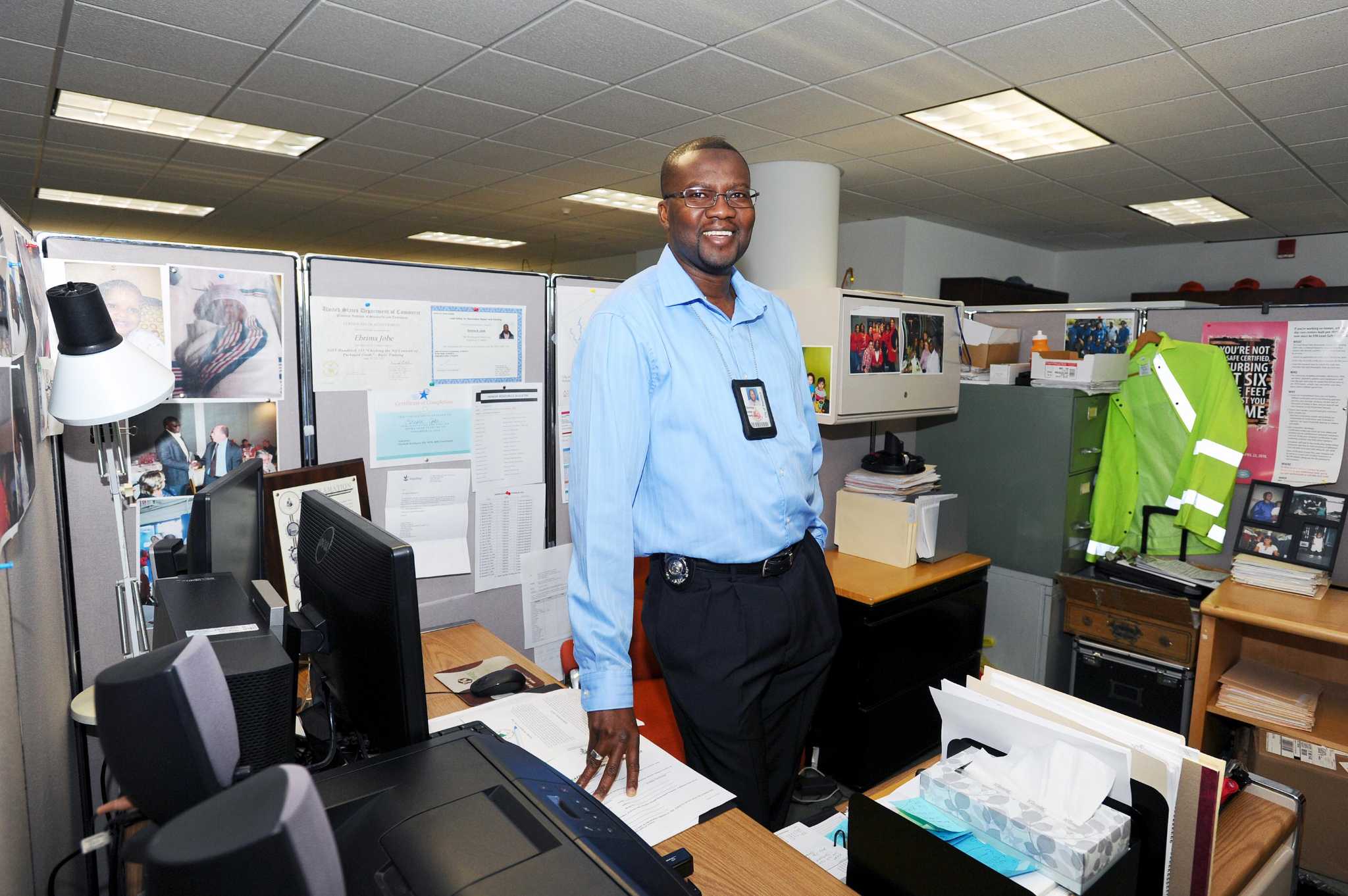 He’s up to code: Stamford health inspector wins award