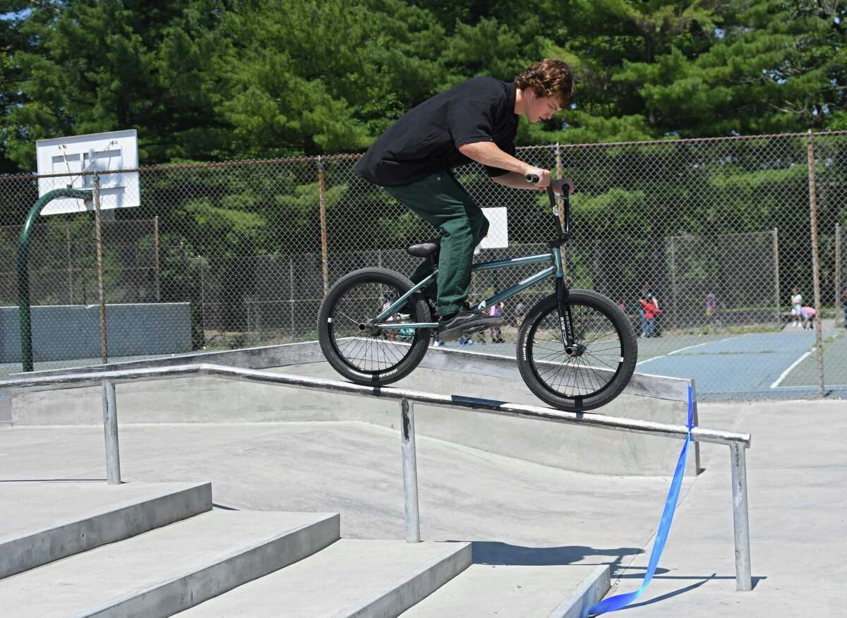 New skate park opens in Albany