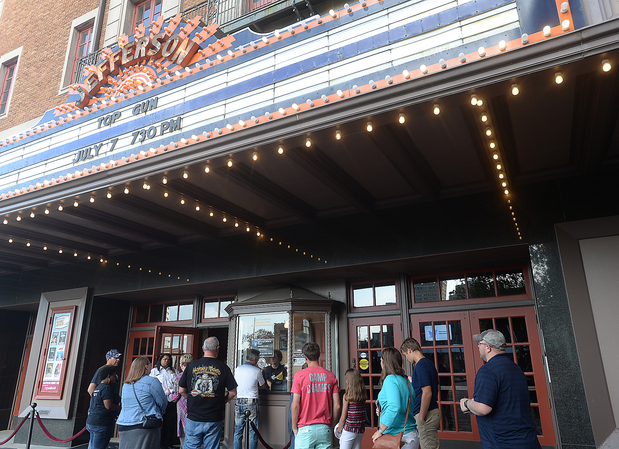 Hot Pick: Classic Movie Night