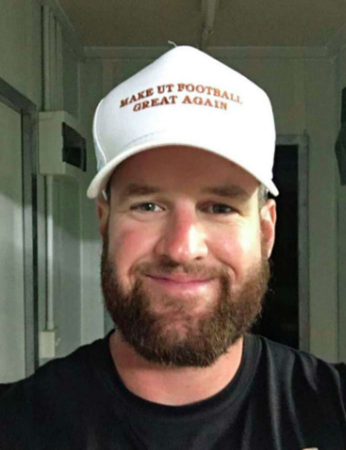 Sisters want justice for slain Green Beret from Houston