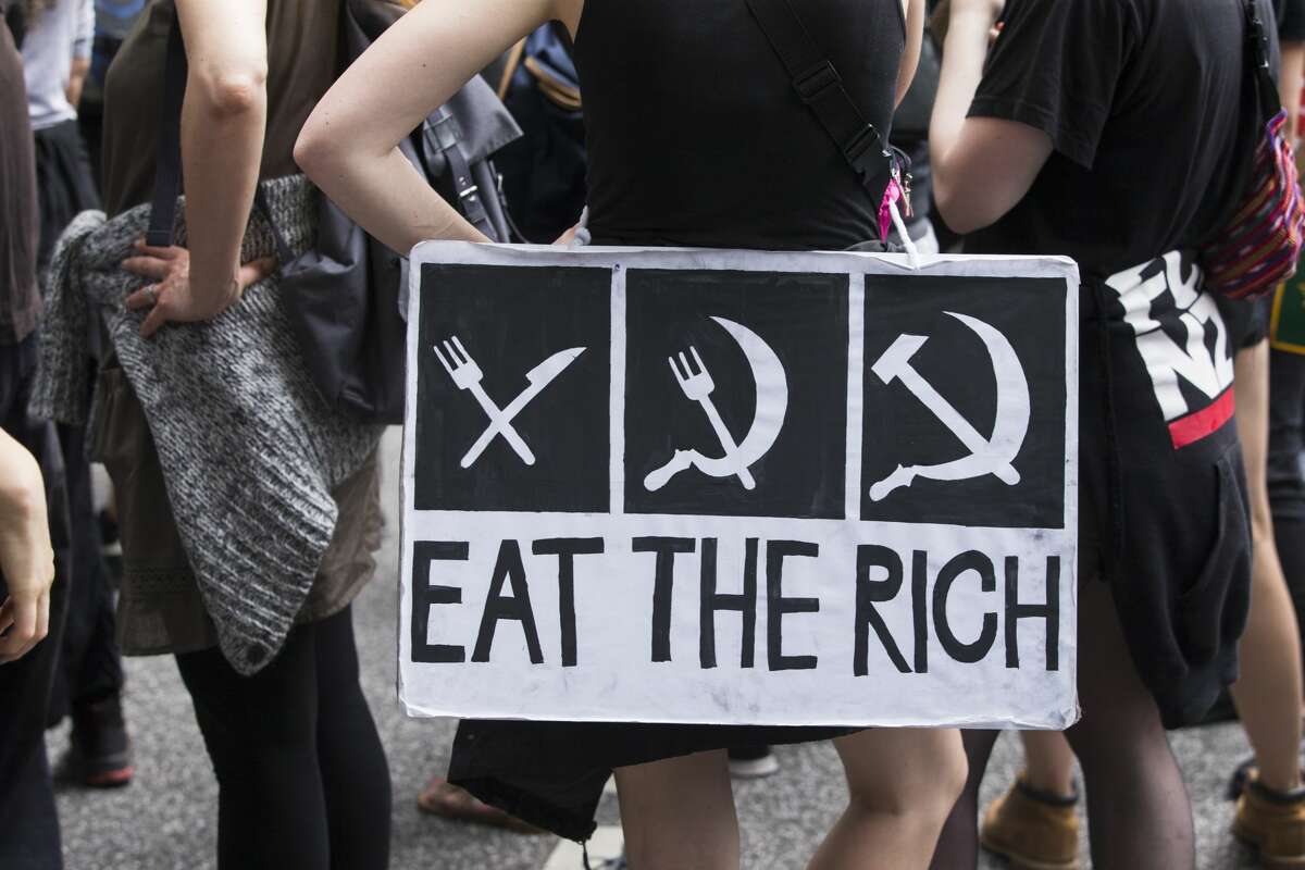 World news photos: Battle over bulls, Syrian leisure moment and more