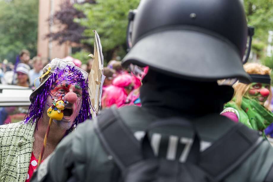 World news photos: Battle over bulls, Syrian leisure moment and more ...