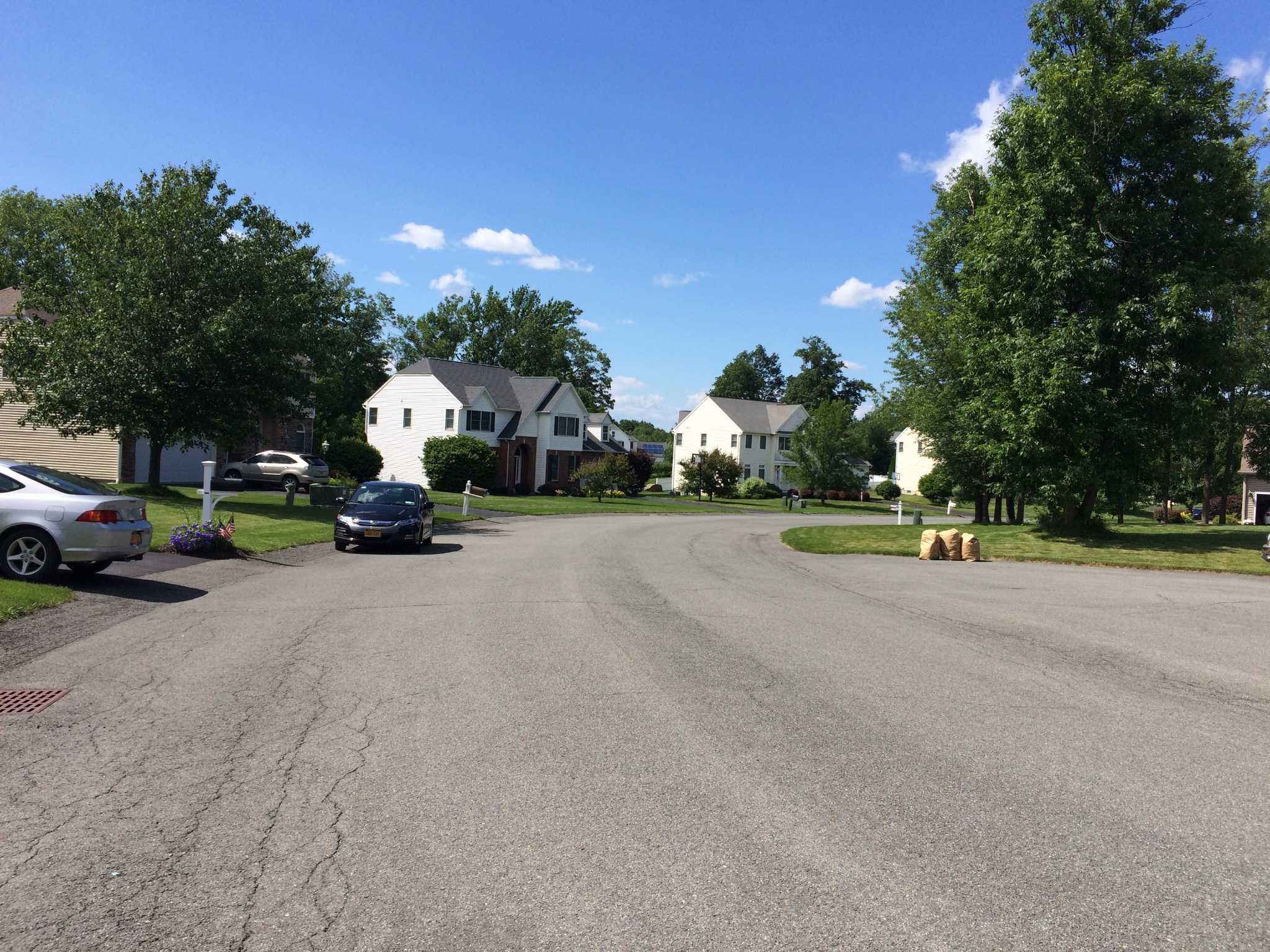 Colonie Dutch Meadows neighbors organize over Route 9 project