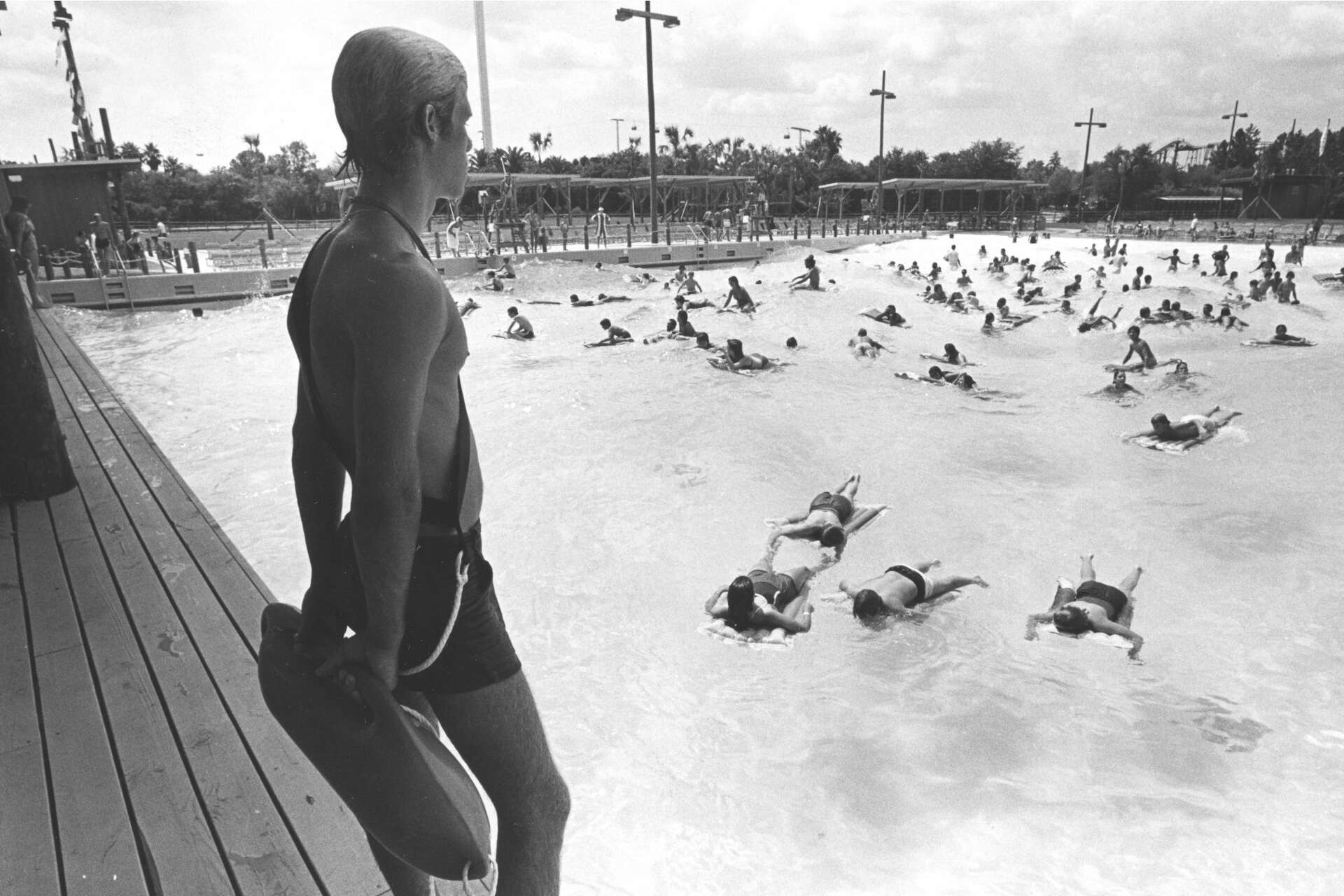 Remembering WaterWorld, Houston's chlorinated oasis next to AstroWorld