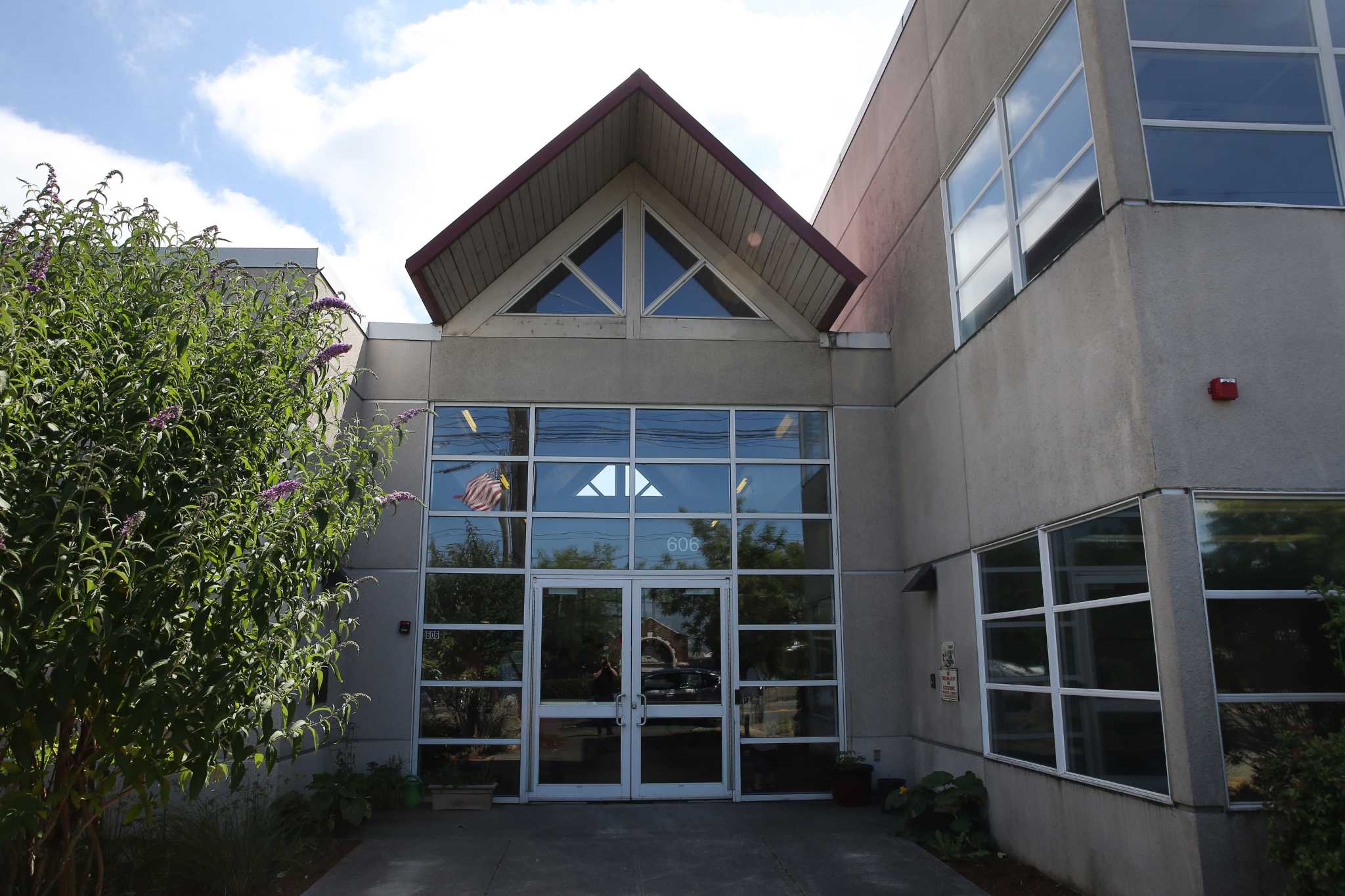 Innovative Seattle homeless shelter to open Wednesday