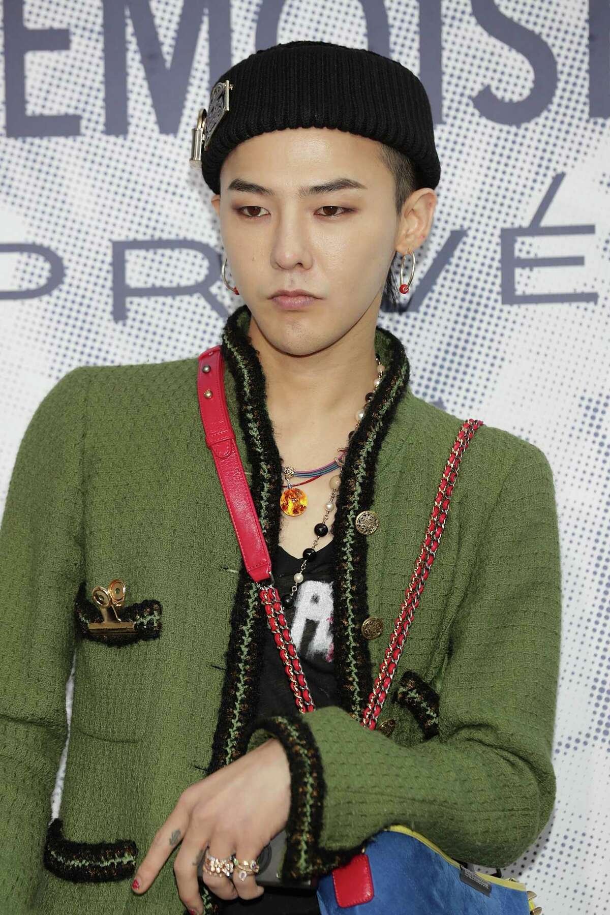 K-pop star G-Dragon explores celebrity, identity at Houston show