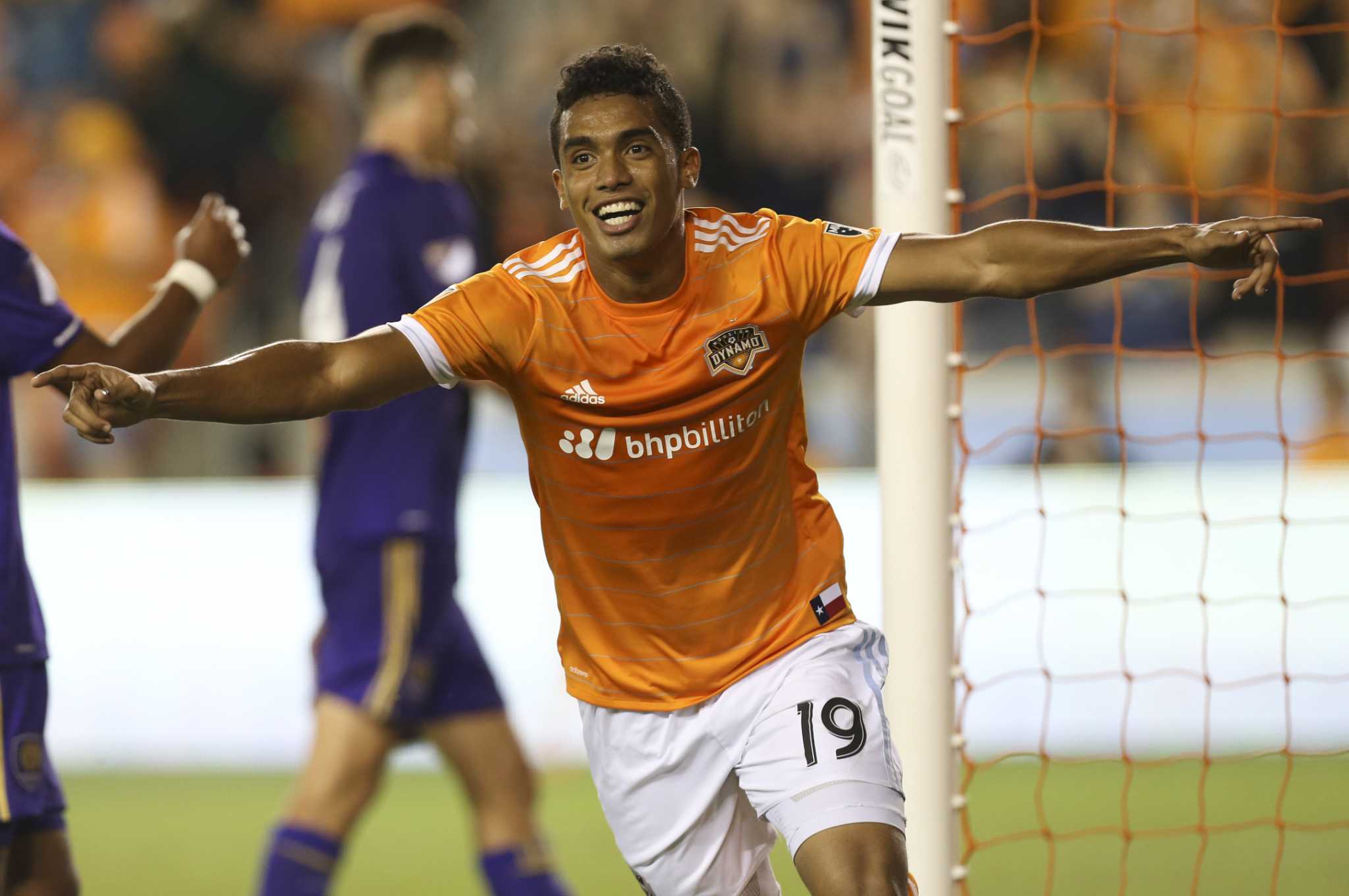 Dynamo’s Mauro Manotas ready for more responsibility in 2018