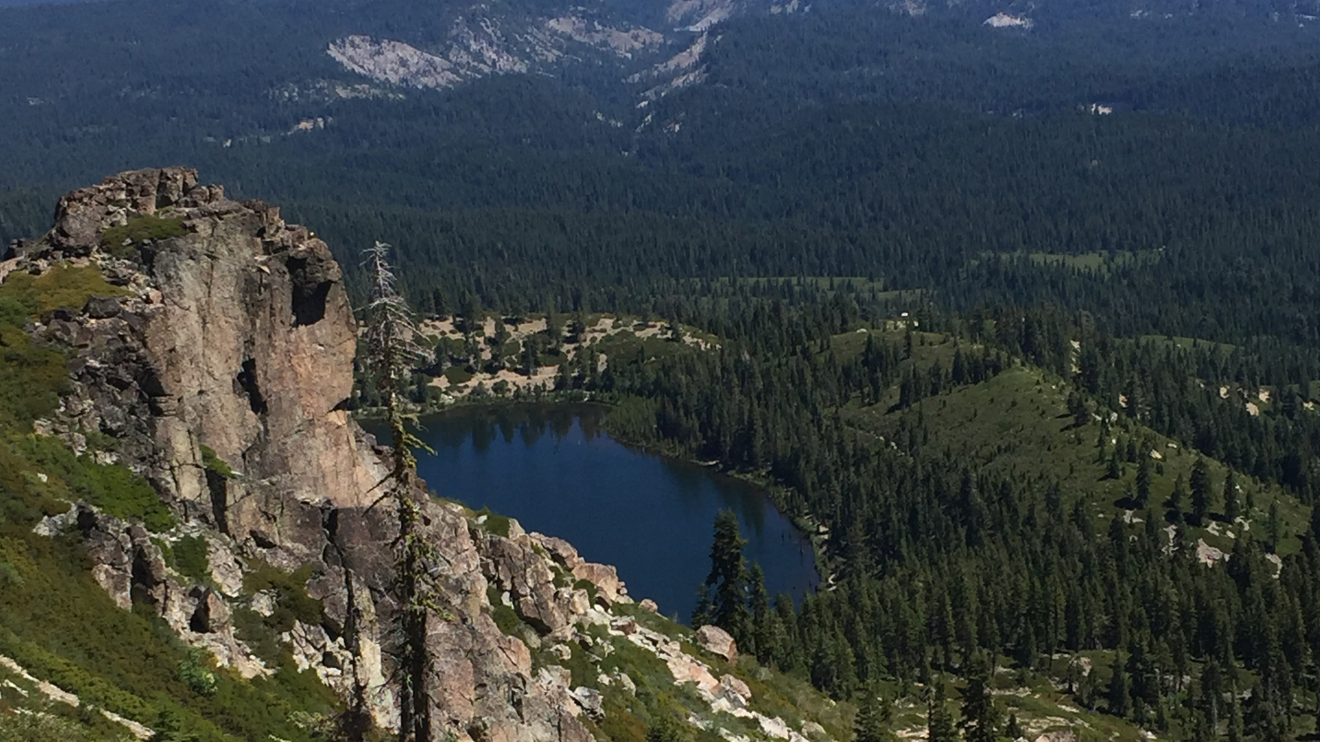 5 great hikes in the Lost Sierra (Sponsored)