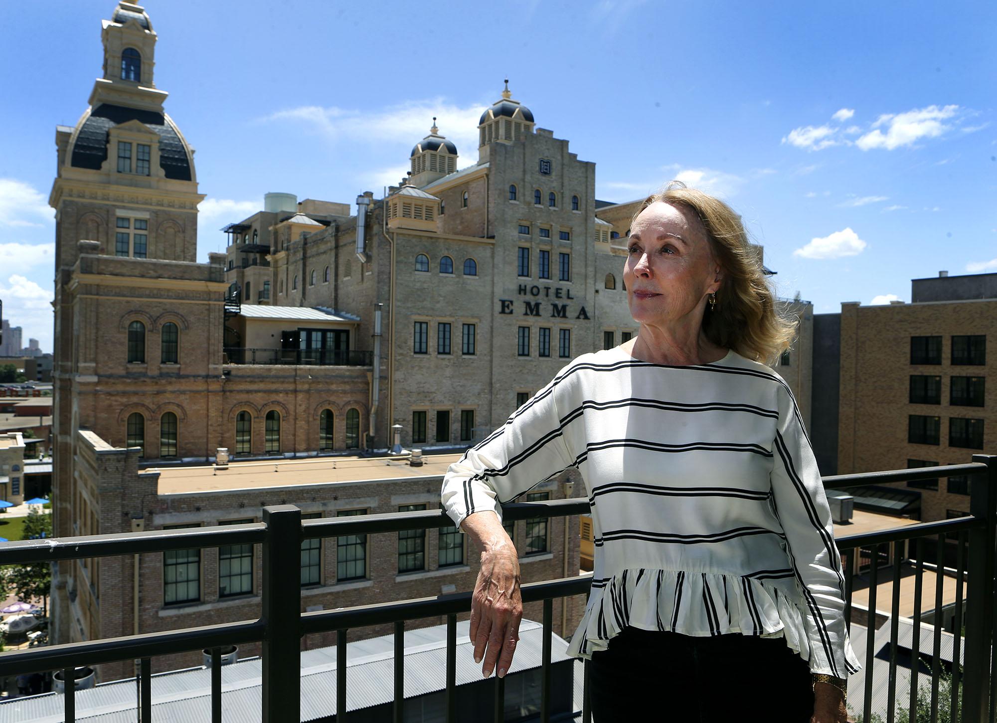 Life at the Pearl delivers easy access to food, fun and friends