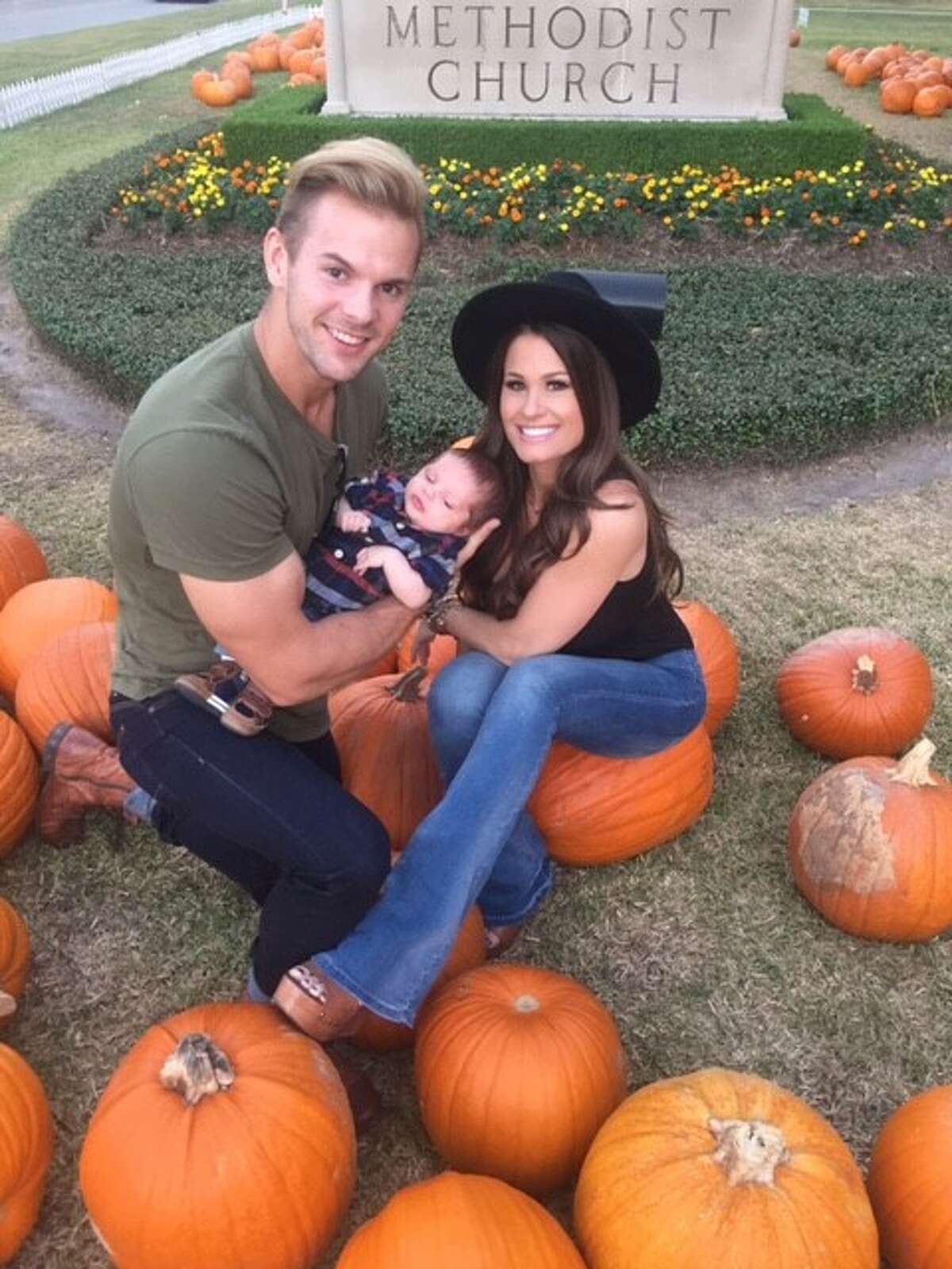 Pro wrestler and new mom Brooke Adams is featured on TLC's 'Rattled'