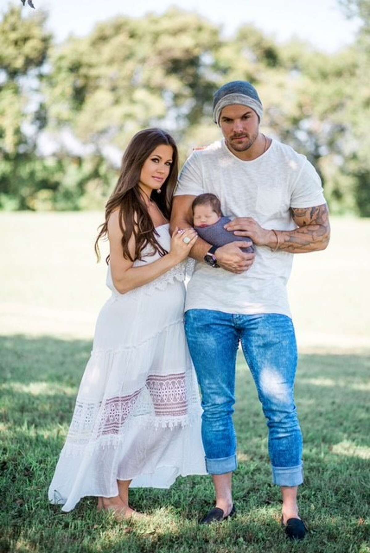 Pro wrestler and new mom Brooke Adams is featured on TLC's 'Rattled'