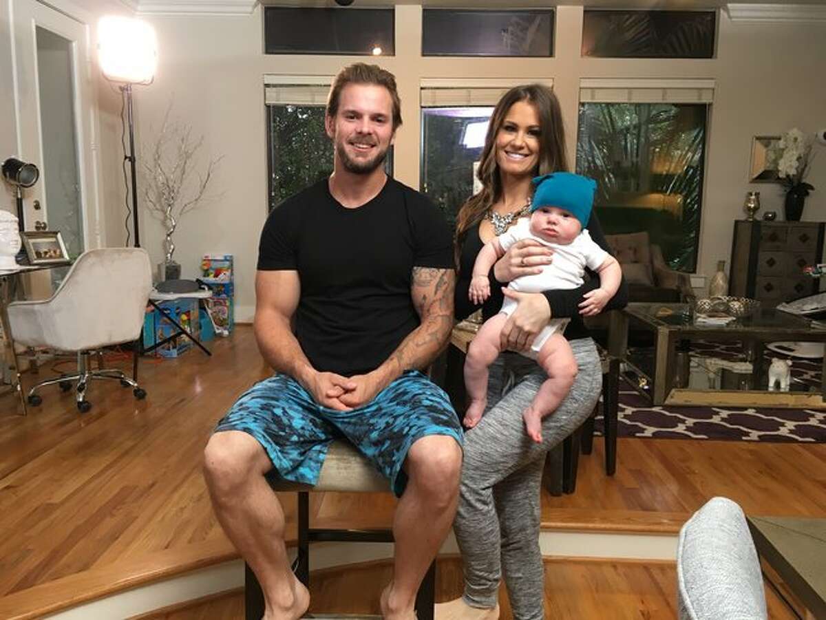 Pro wrestler and new mom Brooke Adams is featured on TLC's 'Rattled'