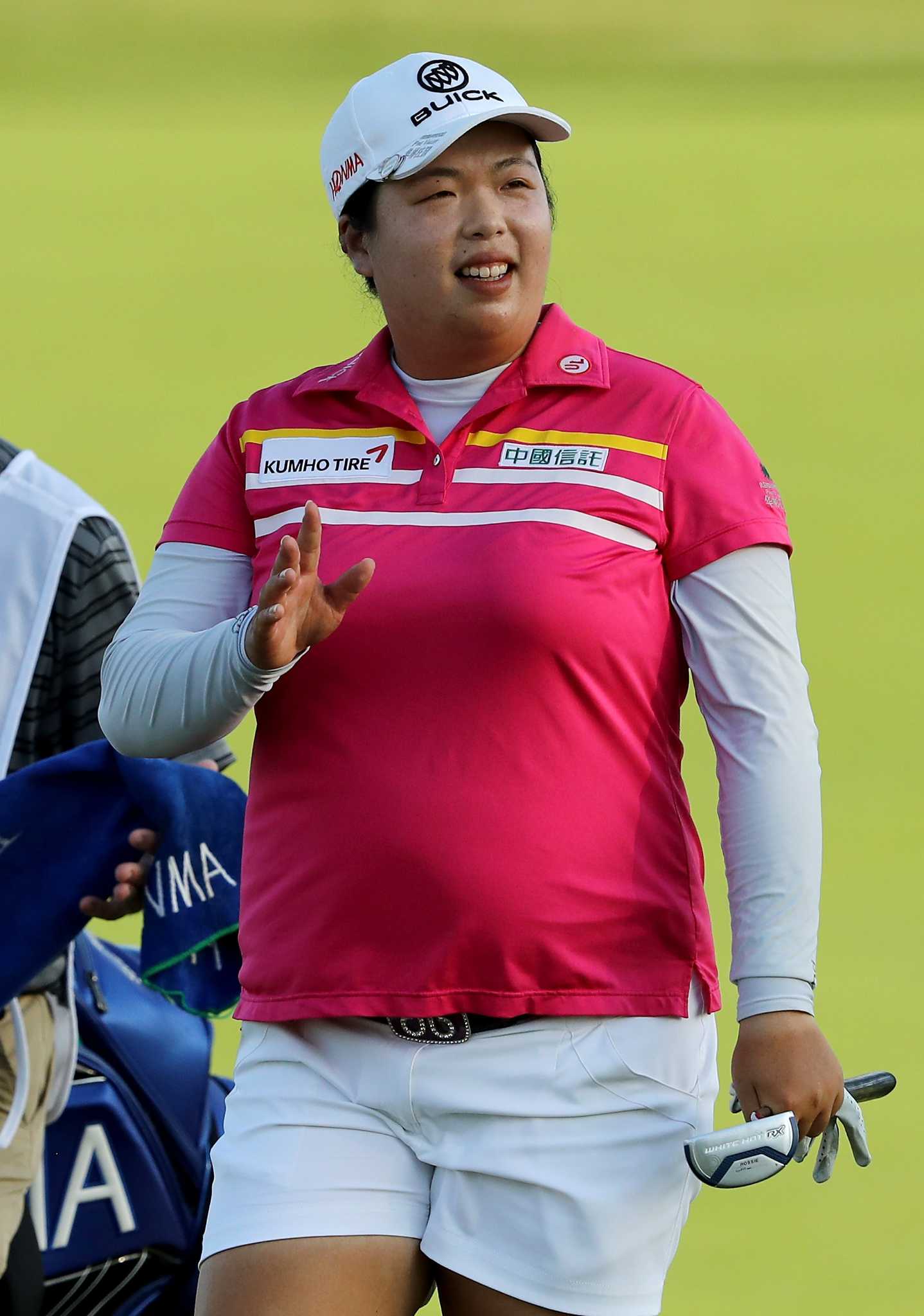 Golf: China's Shanshan Feng holds slim lead at U.S Women's Open
