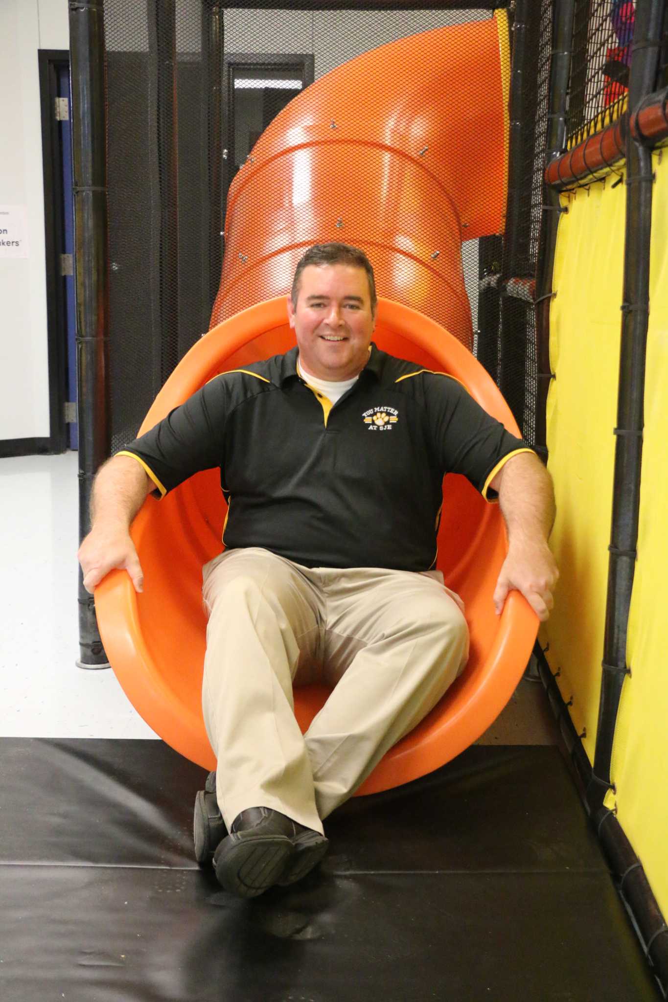 San Jacinto Elementary installs new indoor playground