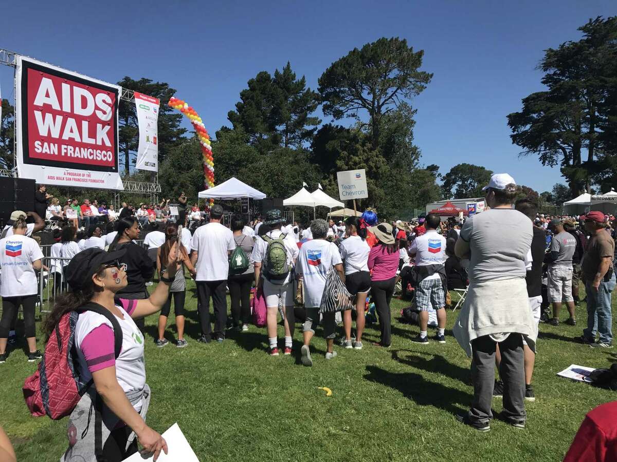 Thousands pack Golden Gate Park for AIDS Walk SF