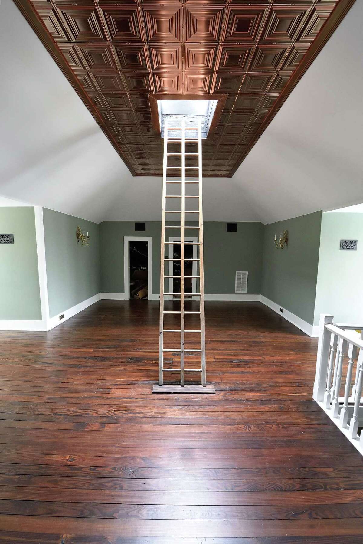 Sky's the limit on home ceiling options