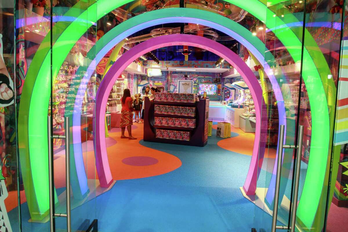 Distroller World introduces Neonate Babies to Houston