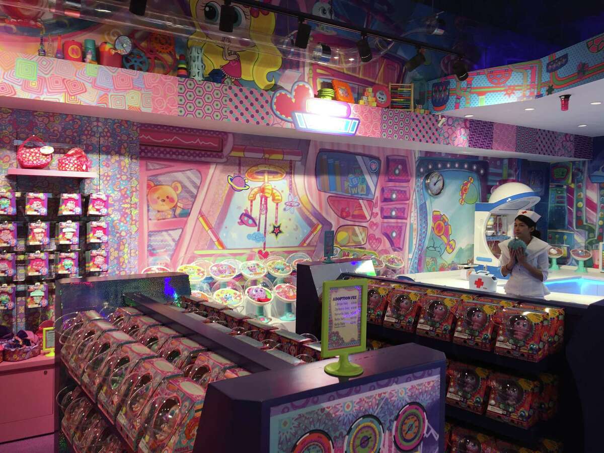 Distroller World introduces Neonate Babies to Houston