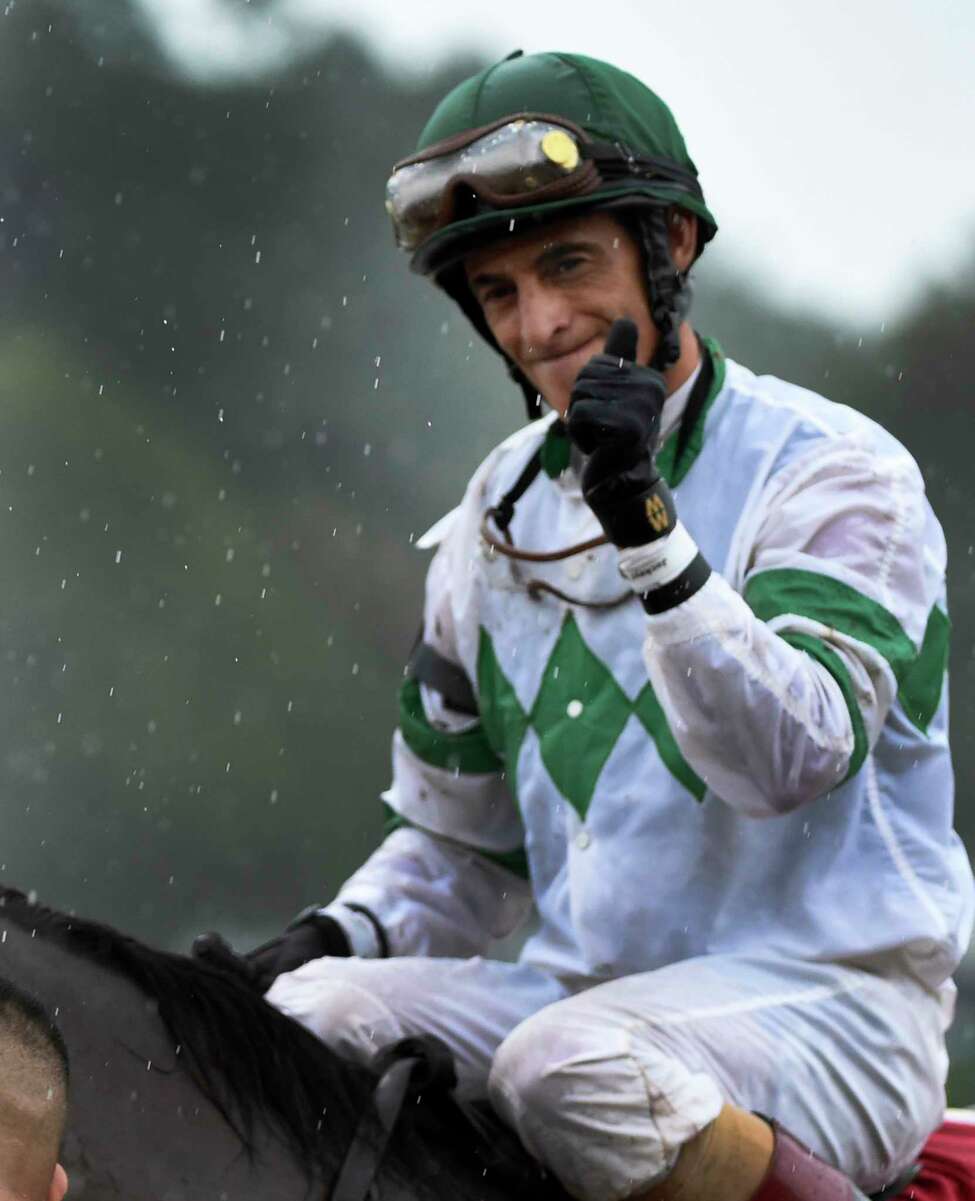 Jockey John Velazquez not fixated on Saratoga riding title