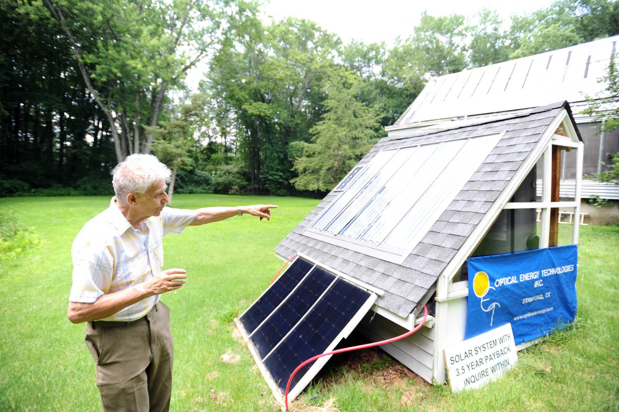 Stamford solar energy entrepreneur sees sun rising on developing markets