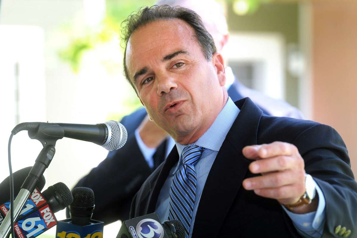 Malloy, Ganim celebrate housing on former Father Panik Village site