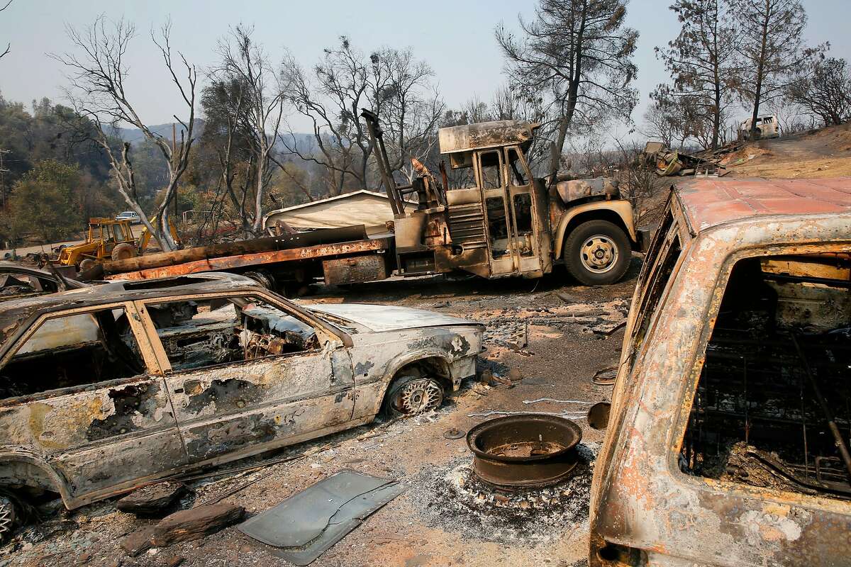Thousands evacuated as fire west of Yosemite grows to 48,000 acres