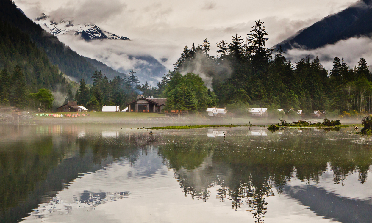 Pricey, posh wilderness getaway is hours from Seattle