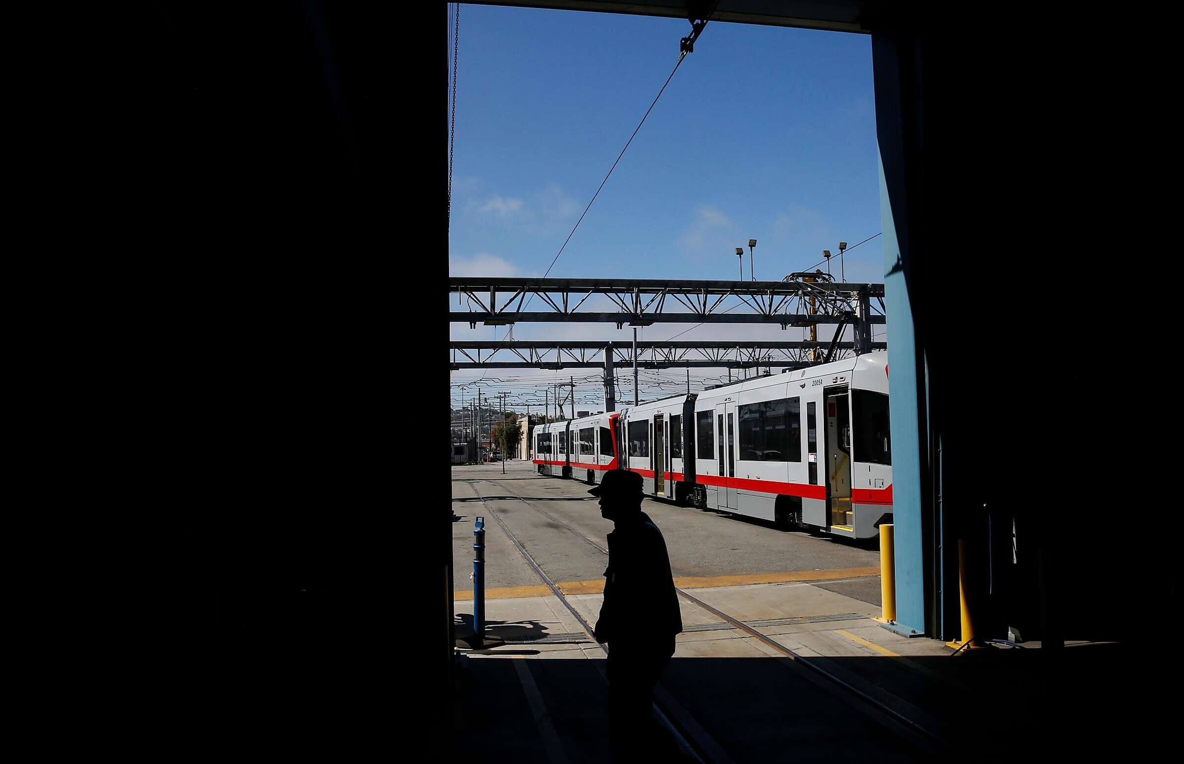 Muni officials say railcar-linking issue on new fleet is bigger than ...