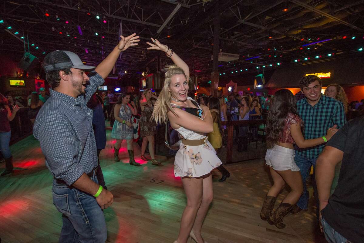 Photos: Daisy Dukes contest lights up San Antonio's Thursday night at ...