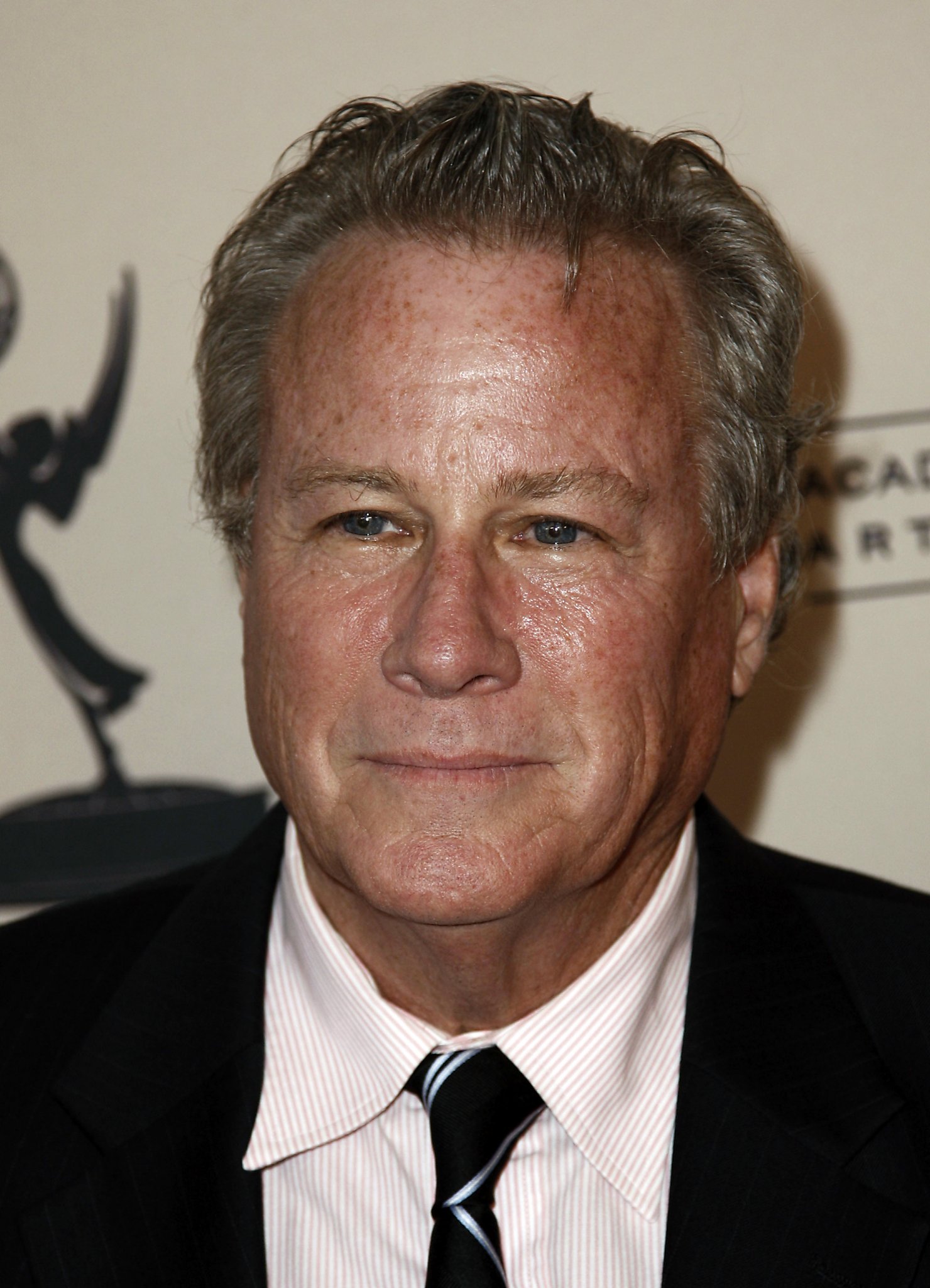 John Heard, actor in ‘Home Alone and ‘Sopranos,’ dies in Palo Alto