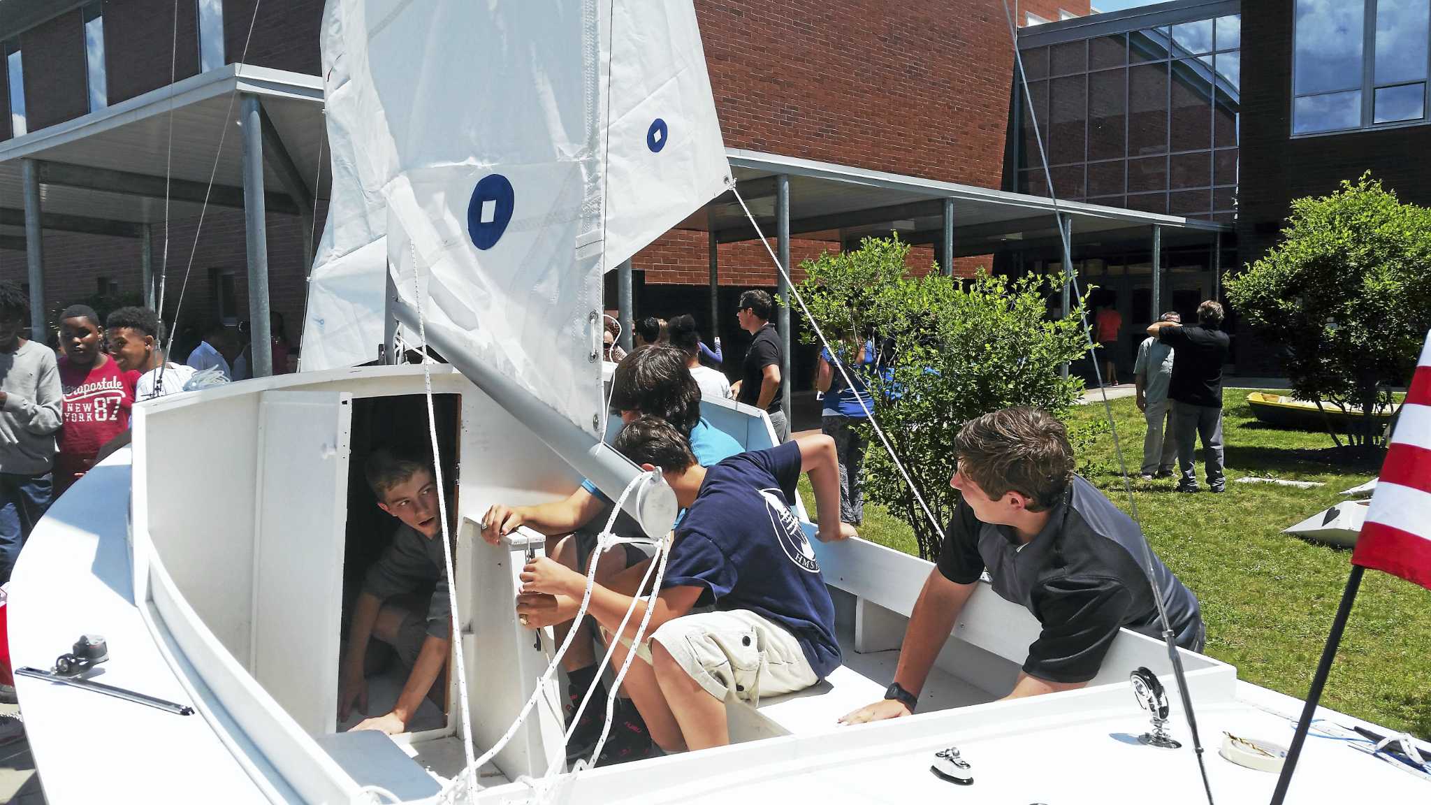 Hamden Middle School Navigator Program