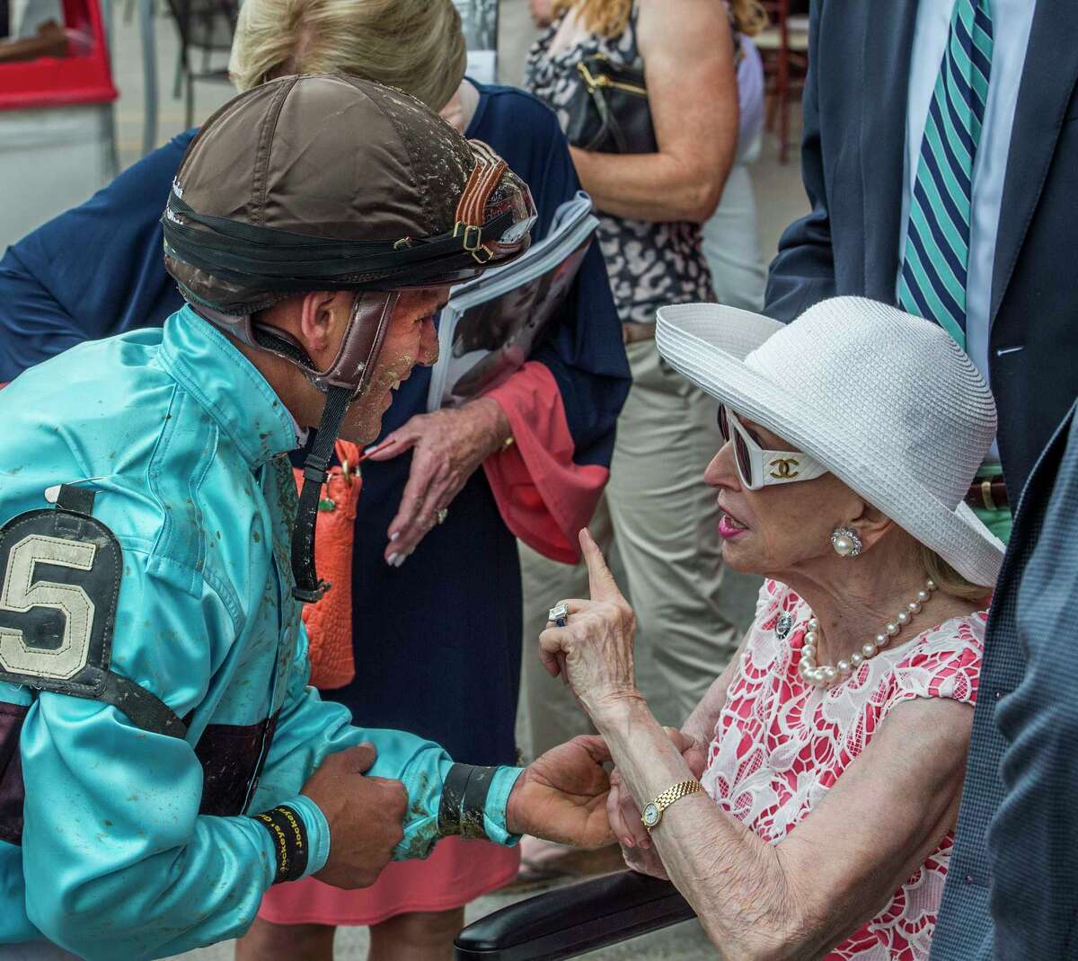 Lady Eli holds off Quidura to win Diana at Saratoga