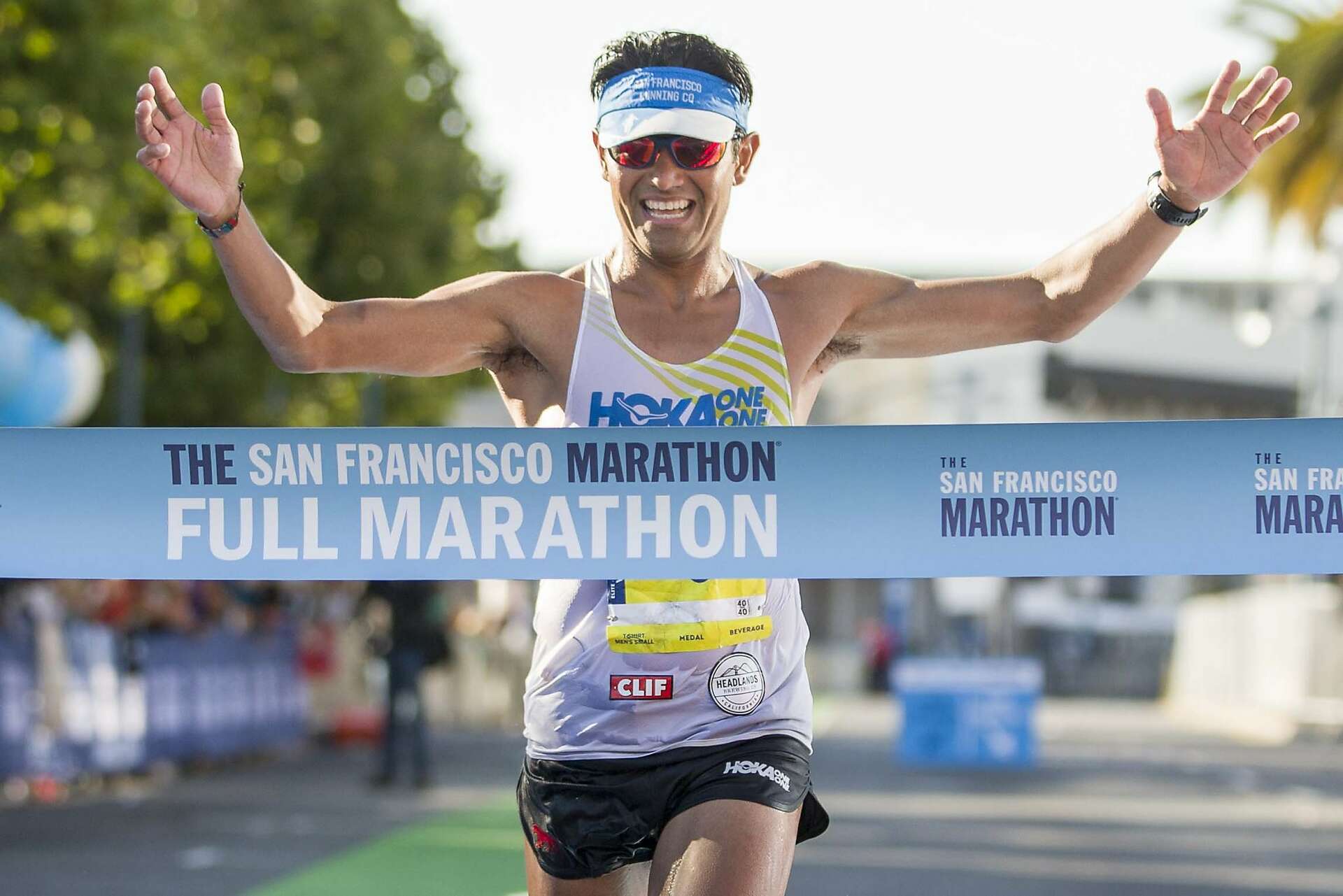 Thousands turn out for SF Marathon, where even last place is a triumph