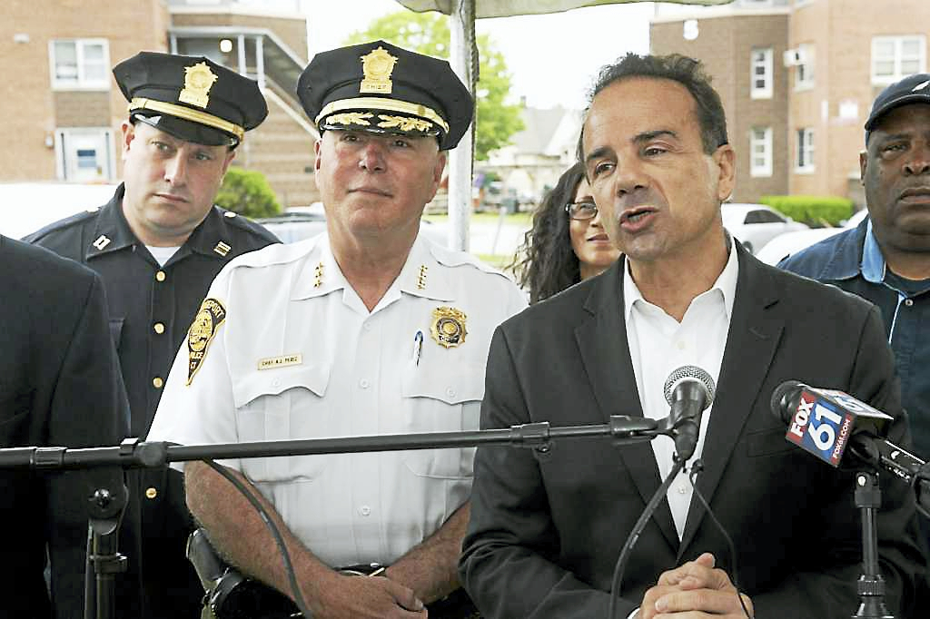 Bridgeport slayings impact Ganim bid for Connecticut governor