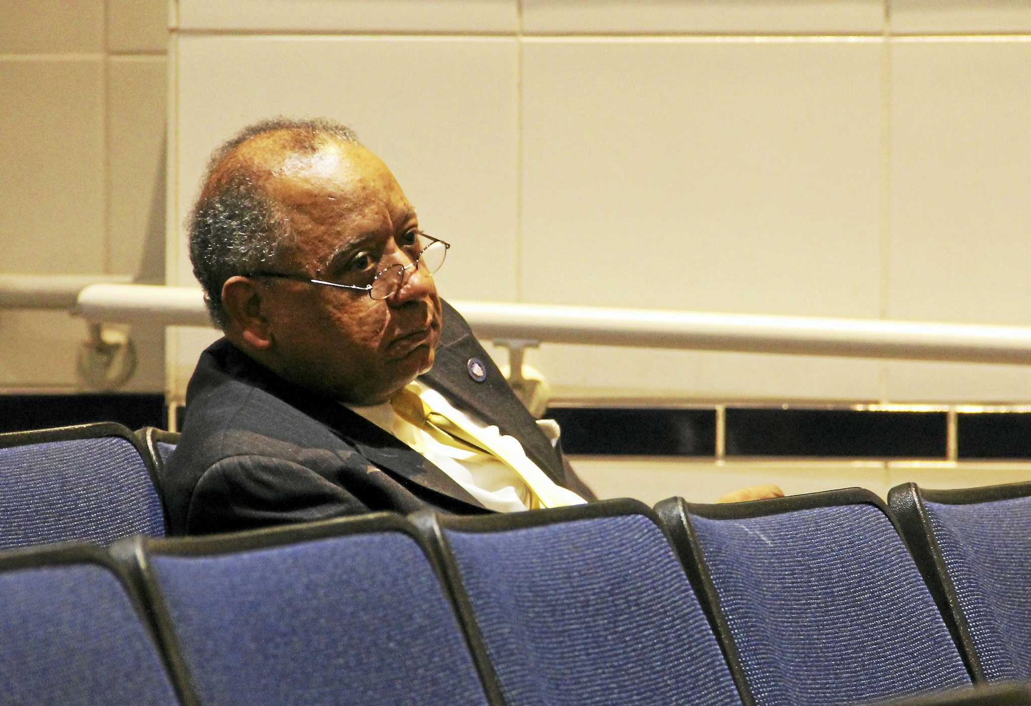 New Haven Chief Administrative Officer Michael Carter resigning