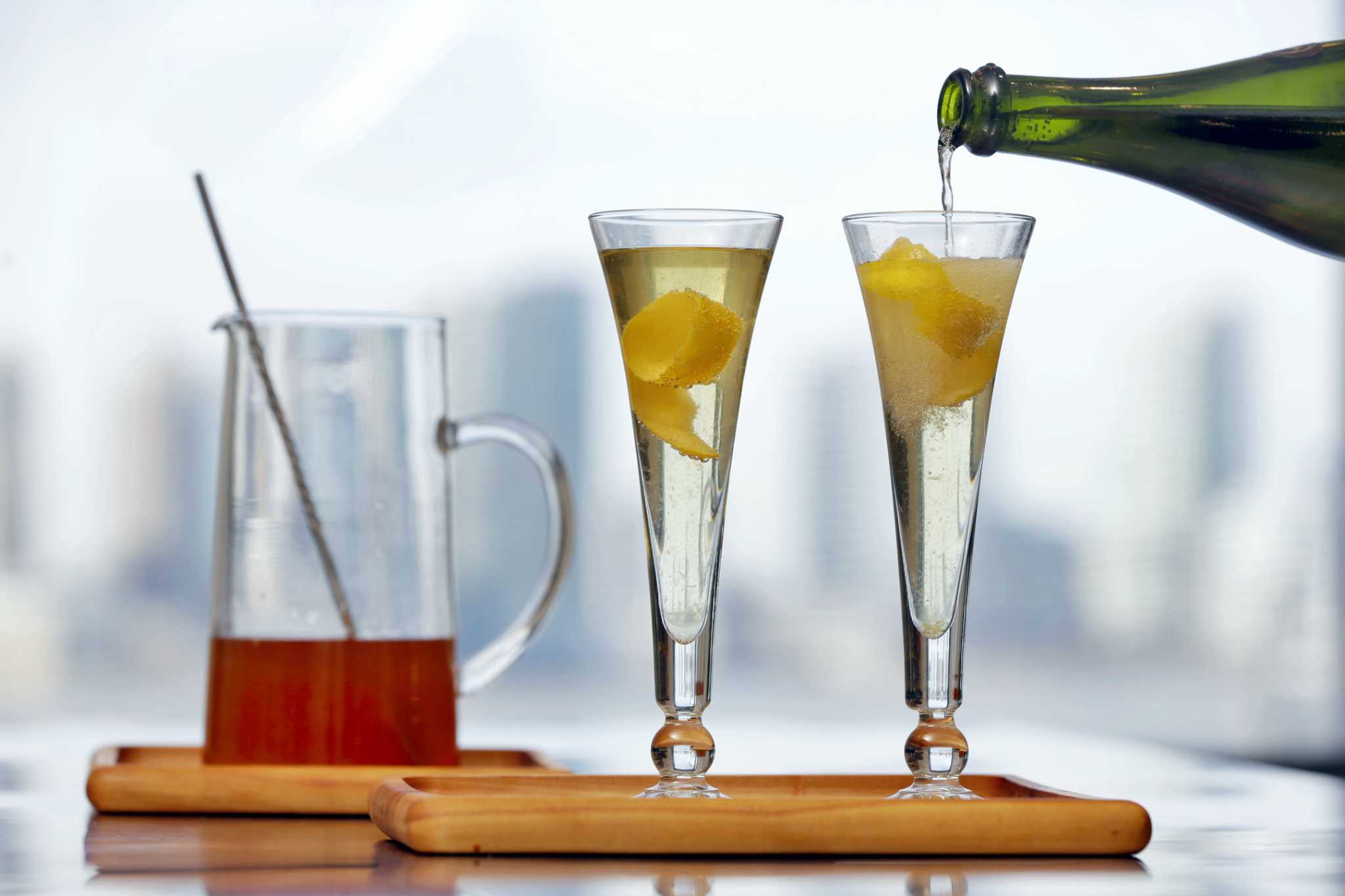 Recipe for French 75 New Orleans-style cocktail