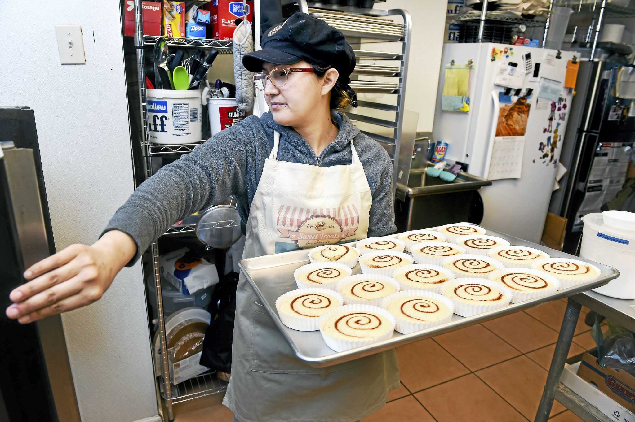 One-woman baking operation making waves in New Haven farmers markets ...