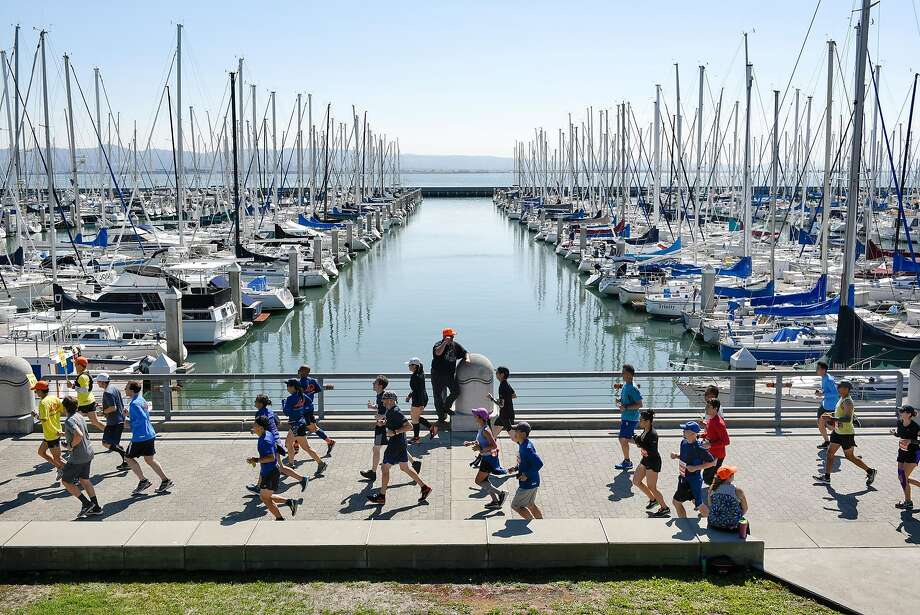 Thousands turn out for SF Marathon, where even last place is a triumph ...