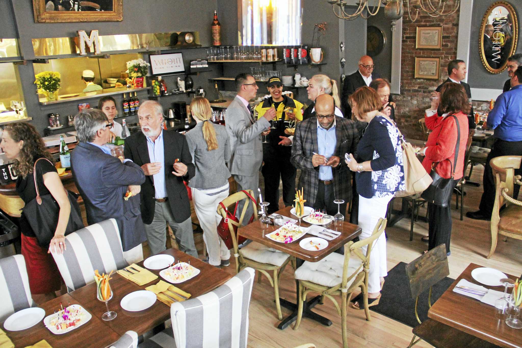 Mediterranean restaurant Midpoint Istanbul opens on Crown Street in New ...