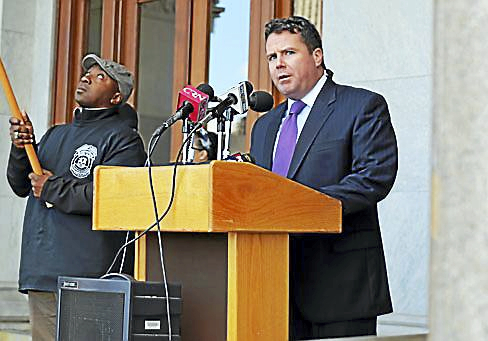 Connecticut lawmaker charged with DUI, 1 year after same charge