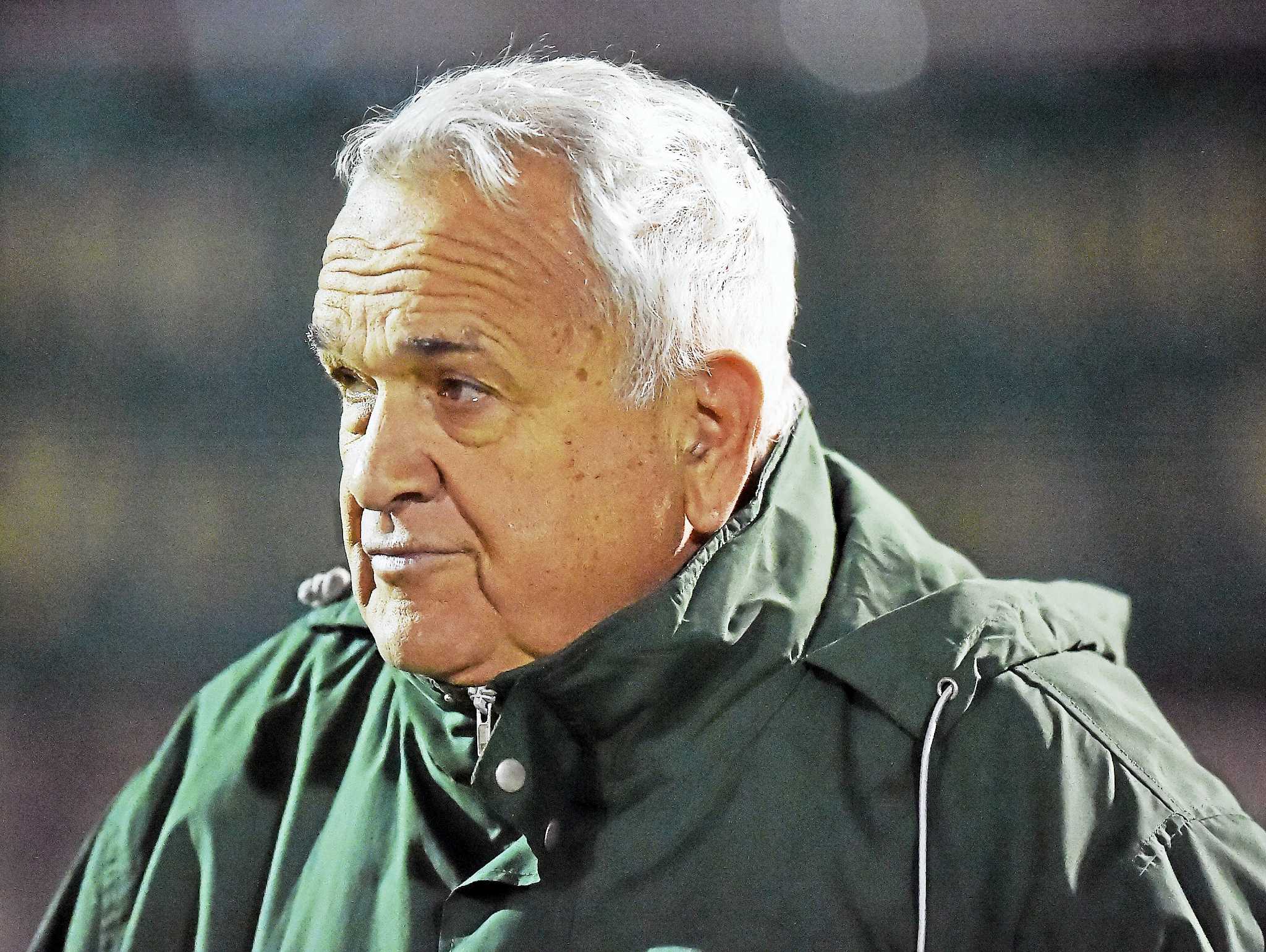Tom Marcucci retiring as football coach at Notre Dame of West Haven
