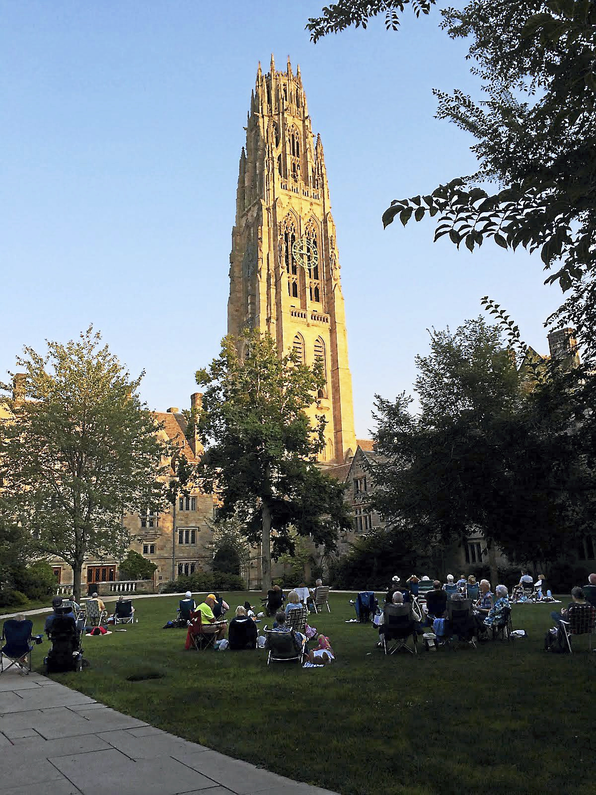 Carillon concert series at Yale Friday evening
