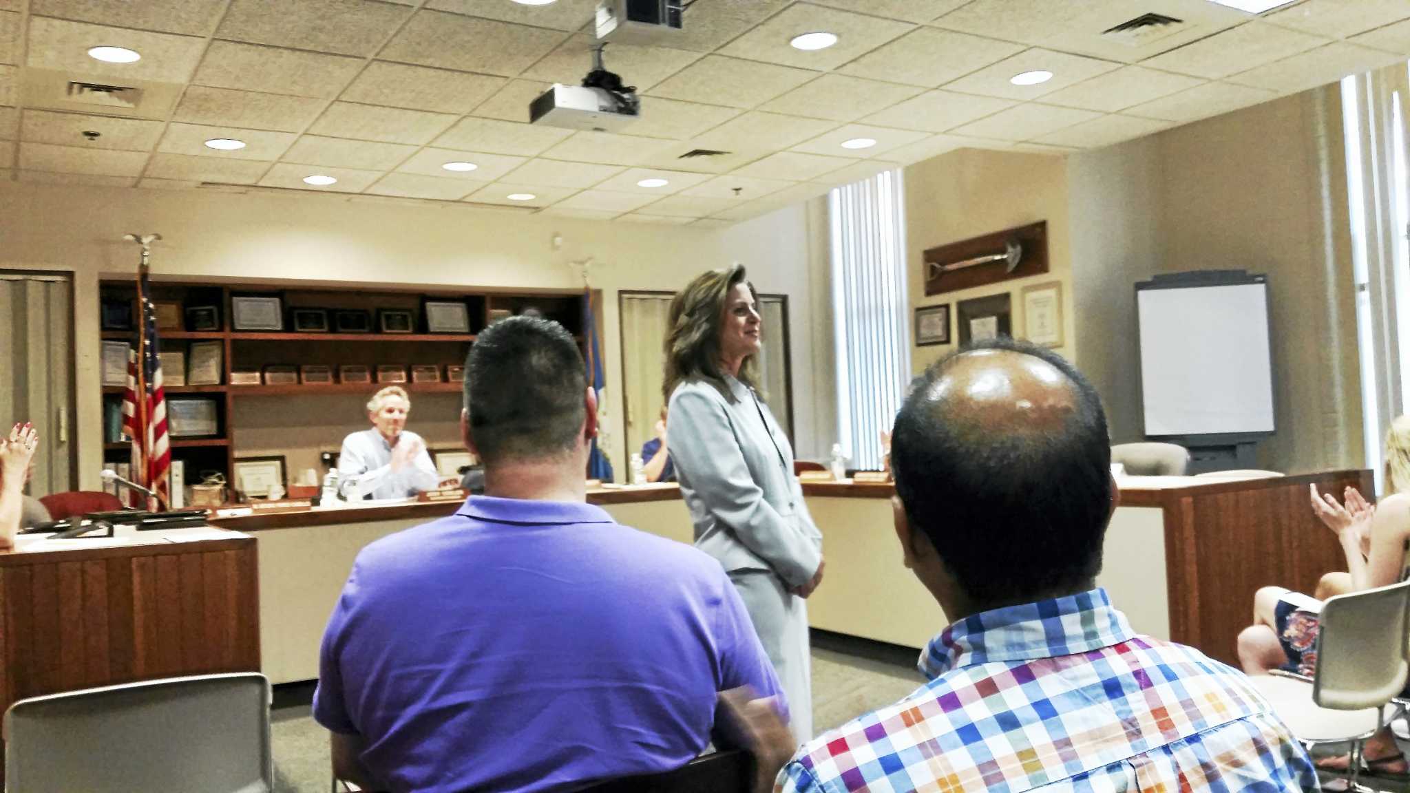 New principal comes to Hamden High School