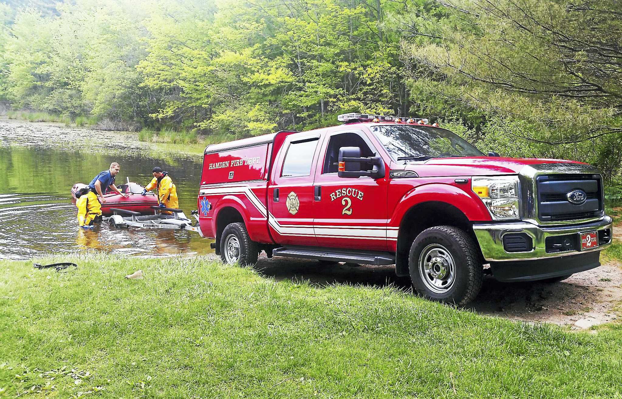 Hamden firefighters, police search West Rock Ridge after overturned ...